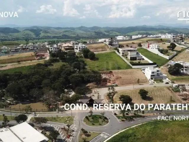 Terreno em Condomínio para Venda em São José dos Campos/SP Urbanova