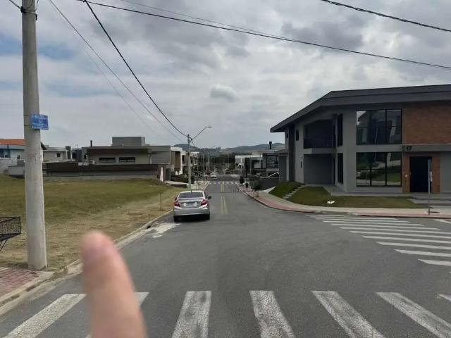 Terreno em Condomínio para Venda em São José dos Campos/SP Urbanova