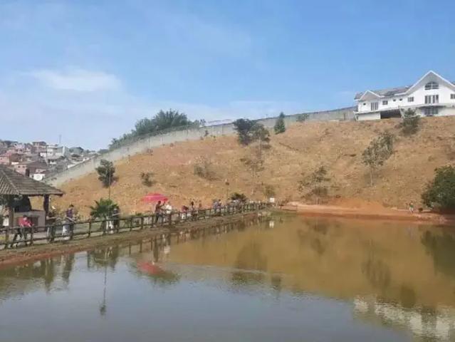 Terreno em Condomínio para Venda em São José dos Campos/SP Vila Paiva