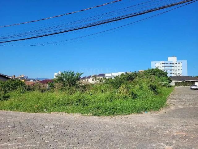 Terreno em Condomínio para Venda em São José/SC Areias
