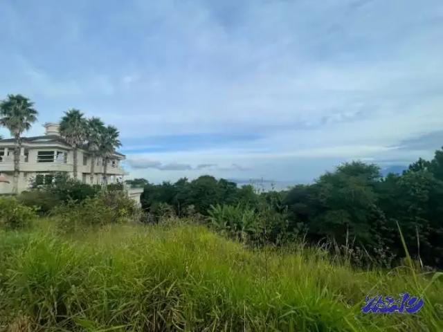 Terreno em Condomínio para Venda em São José/SC Roçado
