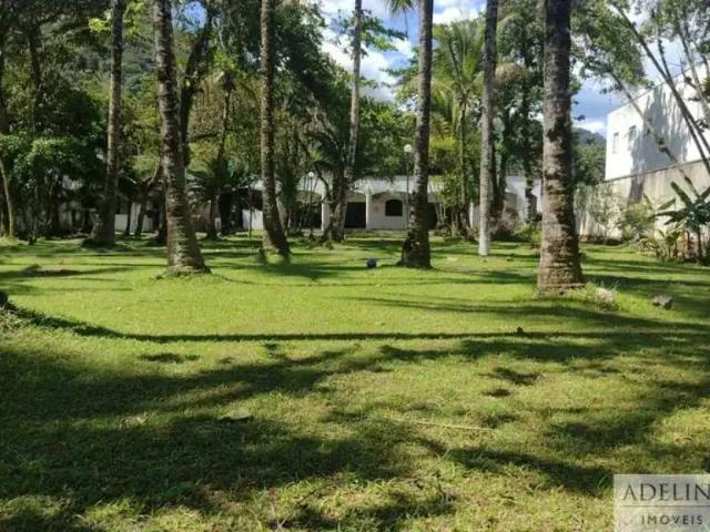 Terreno em Condomínio para Venda em São Sebastião/SP Boiçucanga