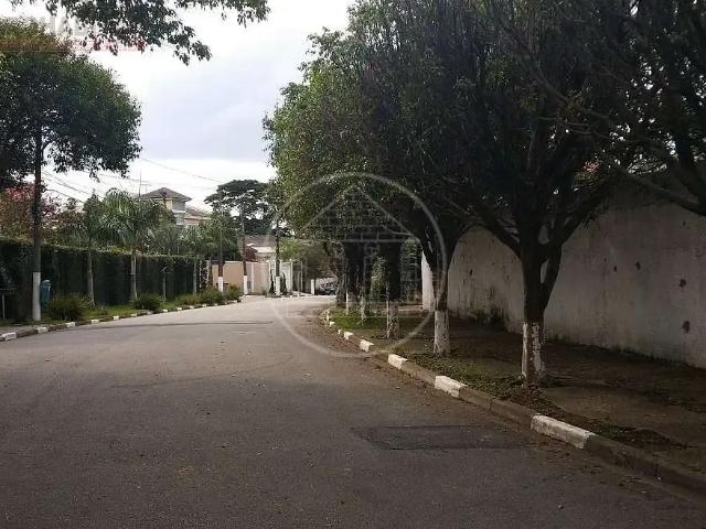 Terreno em Condomínio para Venda em São Paulo/SP Interlagos