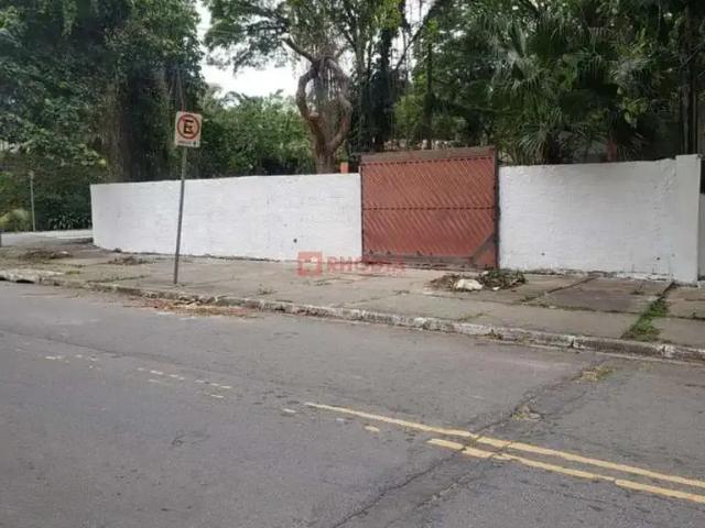 Terreno em Condomínio para Venda em São Paulo/SP Jardim Morumbi
