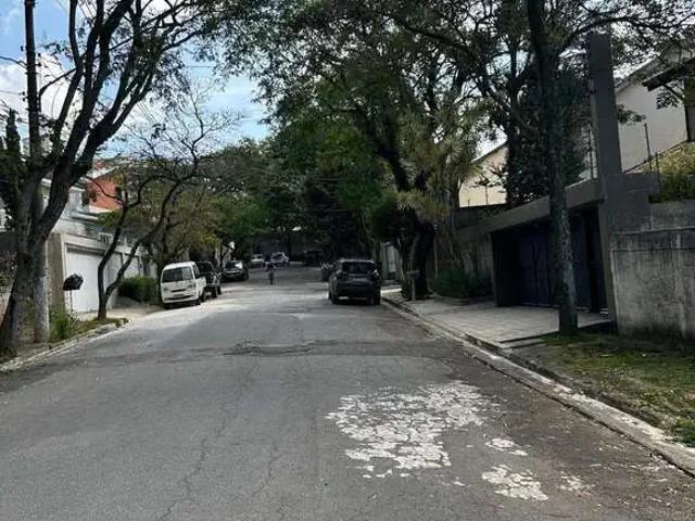 Terreno em Condomínio para Venda em São Paulo/SP Parque dos Príncipes