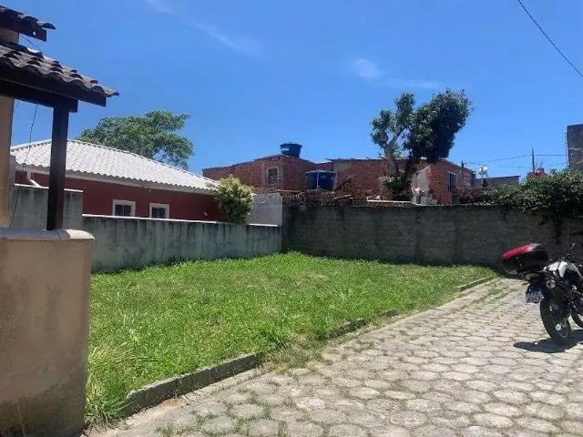 Terreno em Condomínio para Venda em São Pedro da Aldeia/RJ Fluminense