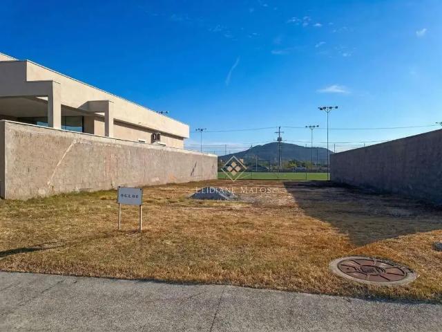 Terreno em Condomínio para Venda em São Pedro da Aldeia/RJ Nova São Pedro