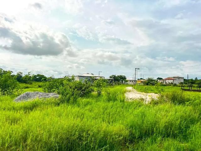 Terreno em Condomínio para Venda em São Pedro da Aldeia/RJ Retiro