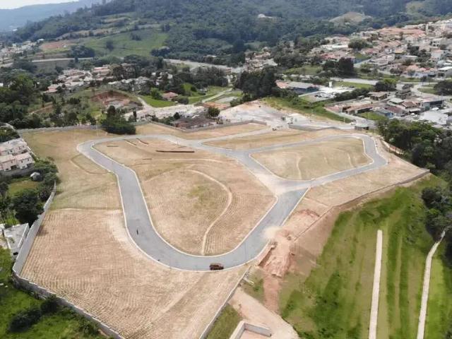 Terreno em Condomínio para Venda em São Roque/SP Jardim Villaça