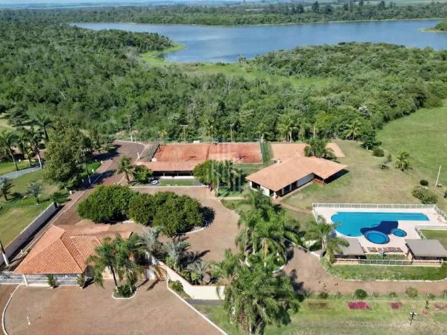 Terreno em Condomínio para Venda em Santa Terezinha de Itaipu/PR Zona Rural