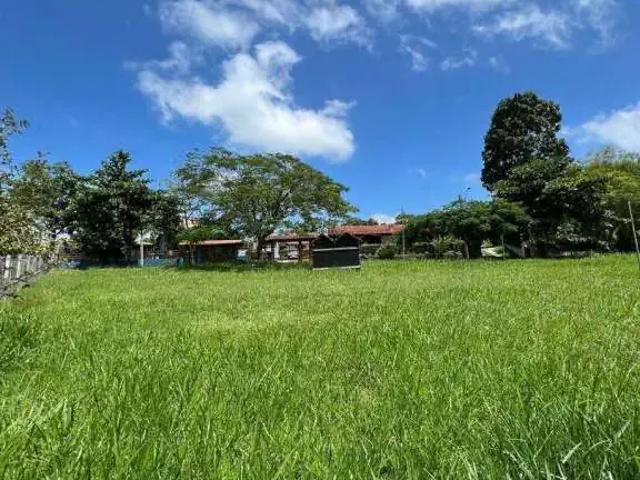 Terreno em Condomínio para Venda em Santa Isabel/SP Condomínio Hari Country Club