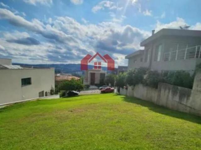 Terreno em Condomínio para Venda em Santana de Parnaíba, Tamboré