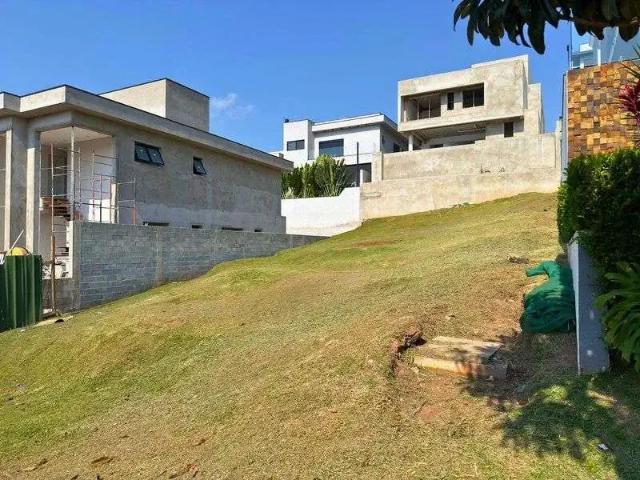 Terreno em Condomínio para Venda em Santana de Parnaíba/SP Colinas da Anhangüera