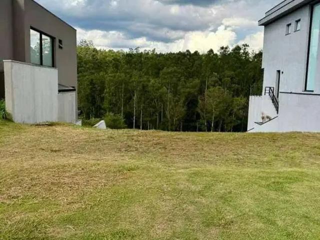 Terreno em Condomínio para Venda em Santana de Parnaíba/SP Colinas da Anhangüera