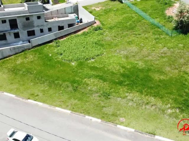 Terreno em Condomínio para Venda em Santana de Parnaíba/SP Colinas de Parnaíba I