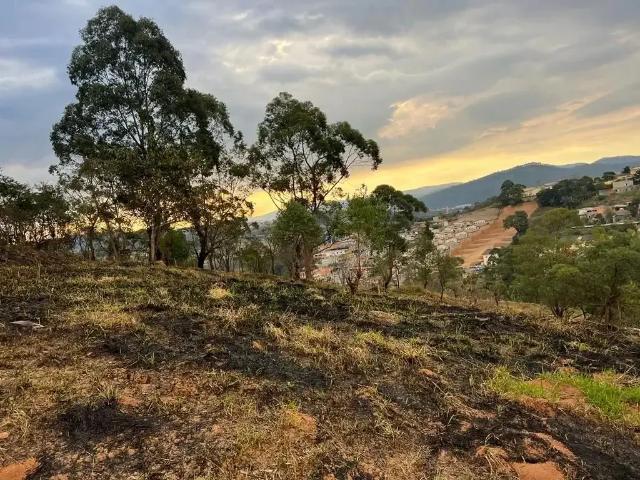 Terreno em Condomínio para Venda em Santana de Parnaíba/SP Chácara do Solar II Fazendinha