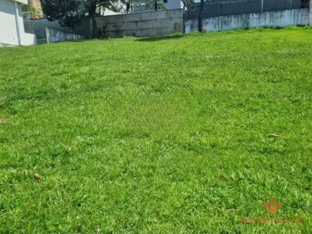 Terreno em Condomínio para Venda em Santana de Parnaíba/SP Alphaville