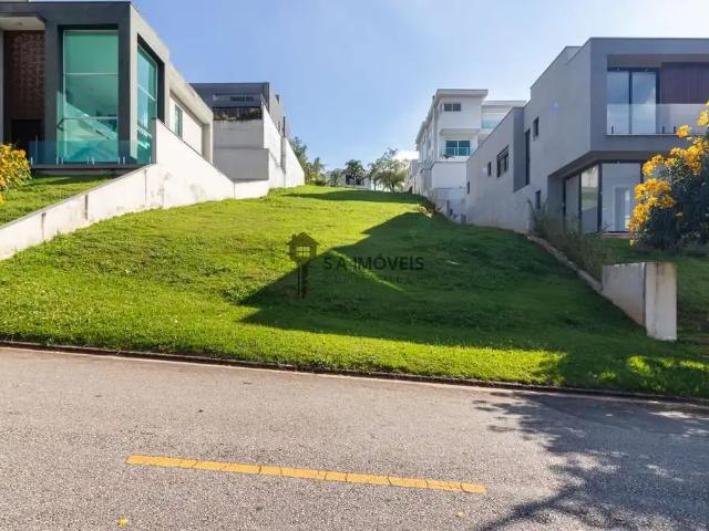 Terreno em Condomínio para Venda em Santana de Parnaíba/SP Alphaville