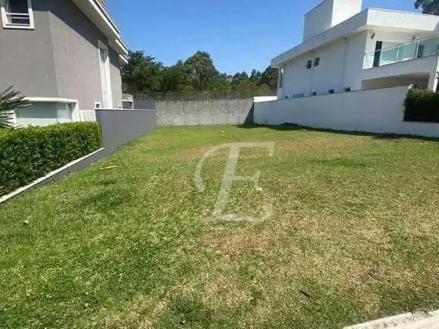Terreno em Condomínio para Venda em Santana de Parnaíba/SP Alphaville