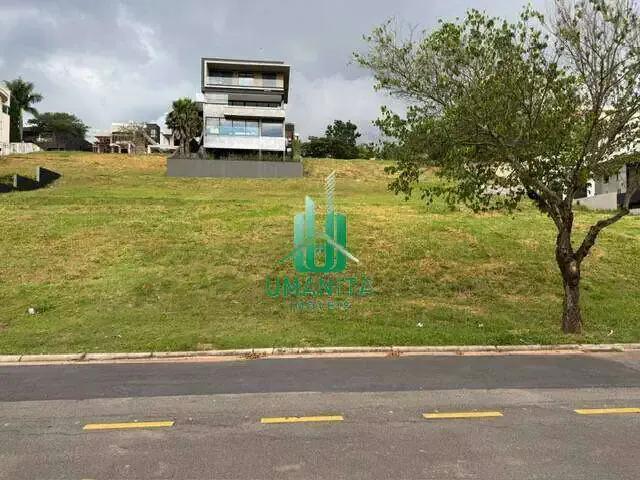 Terreno em Condomínio para Venda em Santana de Parnaíba/SP Alphaville