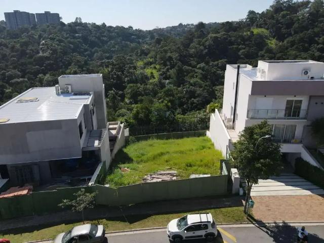 Terreno em Condomínio para Venda em Santana de Parnaíba/SP Alphaville