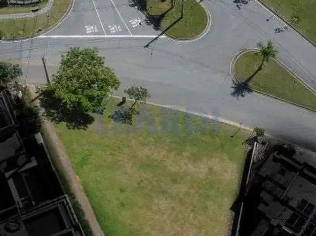 Terreno em Condomínio para Venda em Santana de Parnaíba/SP Alphaville