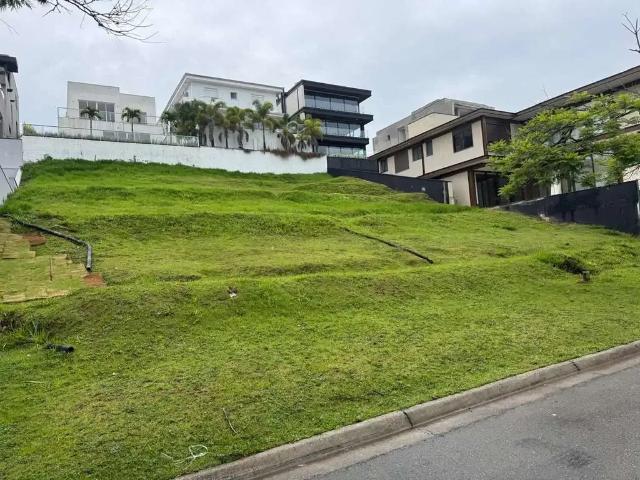 Terreno em Condomínio para Venda em Santana de Parnaíba/SP Alphaville