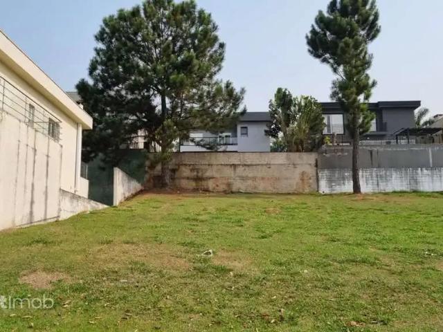 Terreno em Condomínio para Venda em Santana de Parnaíba/SP Alphaville