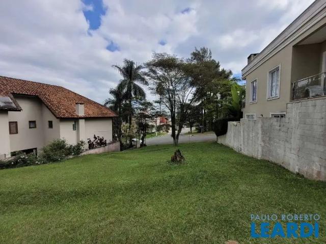 Terreno em Condomínio para Venda em Santana de Parnaíba/SP Alphaville