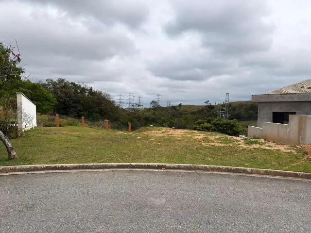 Terreno em Condomínio para Venda em Santana de Parnaíba/SP Alphaville