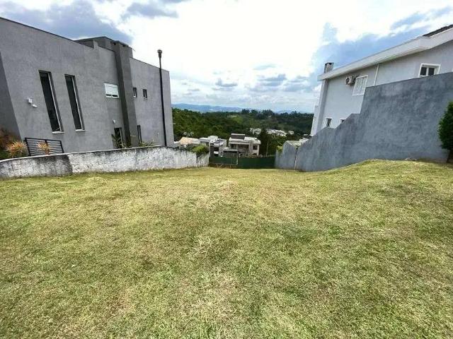 Terreno em Condomínio para Venda em Santana de Parnaíba/SP Alphaville