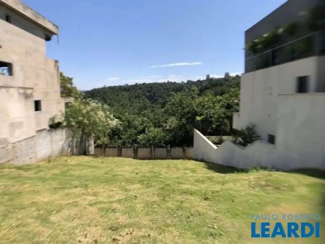 Terreno em Condomínio para Venda em Santana de Parnaíba/SP Genesis 1