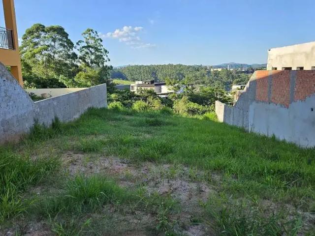 Terreno em Condomínio para Venda em Santana de Parnaíba/SP Sítio do Morro