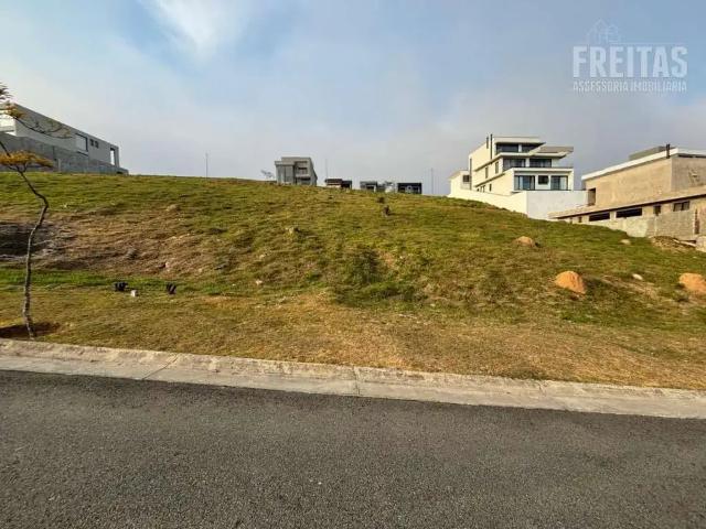 Terreno em Condomínio para Venda em Santana de Parnaíba/SP Sítio do Morro