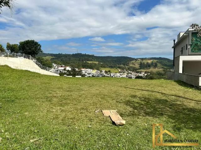 Terreno em Condomínio para Venda em Santana de Parnaíba/SP Suru