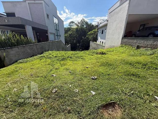 Terreno em Condomínio para Venda em Santana de Parnaíba/SP Suru 4 Quartos