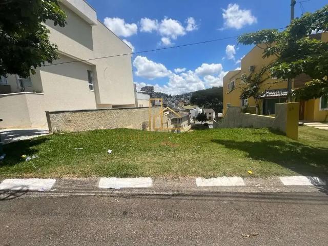 Terreno em Condomínio para Venda em Santana de Parnaíba/SP Suru