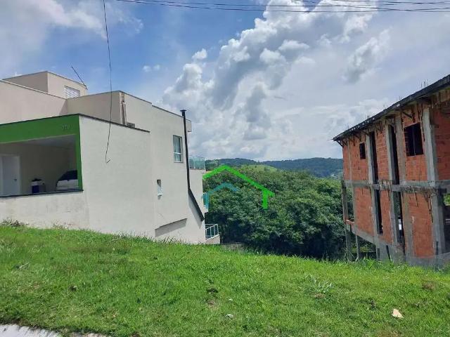Terreno em Condomínio para Venda em Santana de Parnaíba/SP Suru