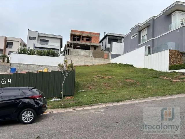 Terreno em Condomínio para Venda em Santana de Parnaíba/SP Tamboré