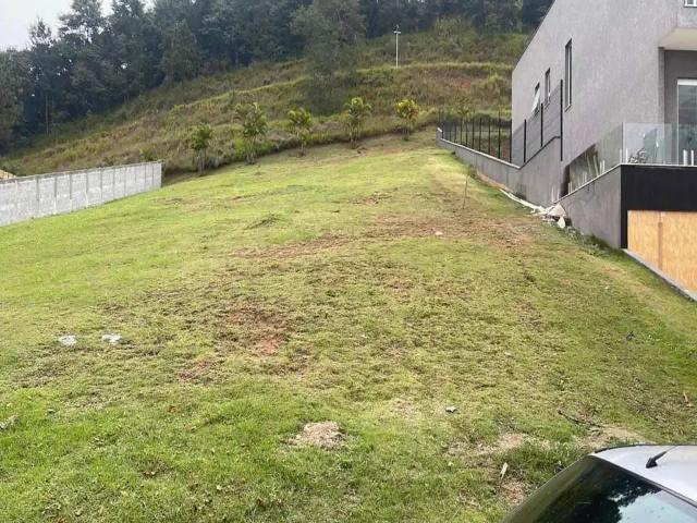 Terreno em Condomínio para Venda em Santana de Parnaíba/SP Tamboré