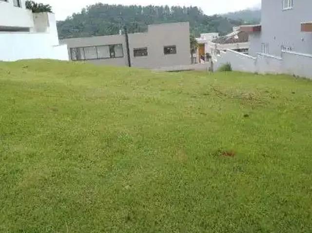 Terreno em Condomínio para Venda em Santana de Parnaíba/SP Tamboré