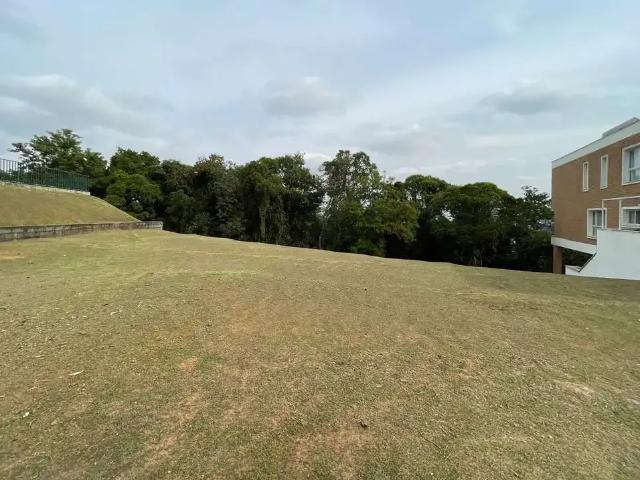 Terreno em Condomínio para Venda em Santana de Parnaíba/SP Tamboré