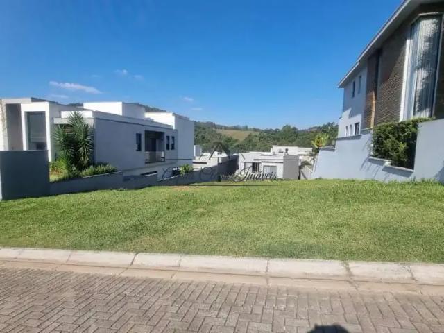Terreno em Condomínio para Venda em Santana de Parnaíba/SP Tamboré