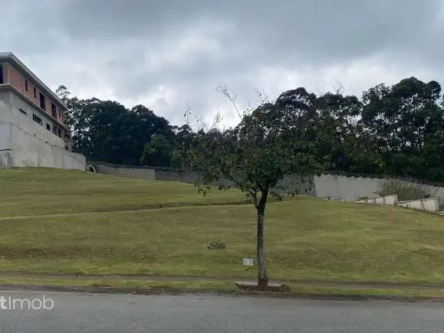 Terreno em Condomínio para Venda em Santana de Parnaíba/SP Tamboré