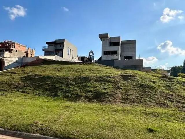 Terreno em Condomínio para Venda em Santana de Parnaíba/SP Tamboré