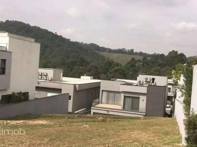 Terreno em Condomínio para Venda em Santana de Parnaíba/SP Tamboré