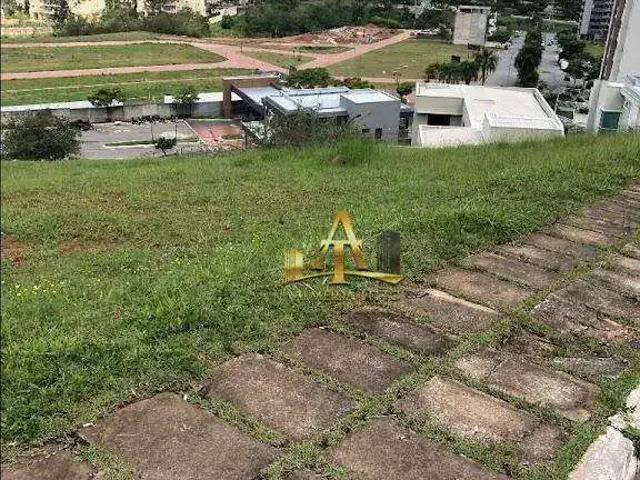 Terreno em Condomínio para Venda em Santana de Parnaíba/SP Tamboré