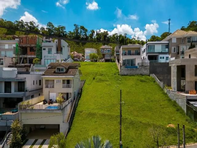 Terreno em Condomínio para Venda em Santana de Parnaíba/SP Tamboré