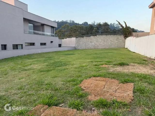 Terreno em Condomínio para Venda em Santana de Parnaíba/SP Tamboré