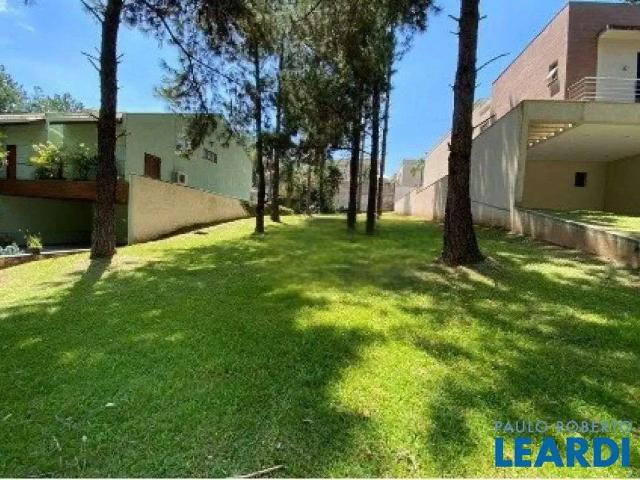 Terreno em Condomínio para Venda em Santana de Parnaíba/SP Tamboré